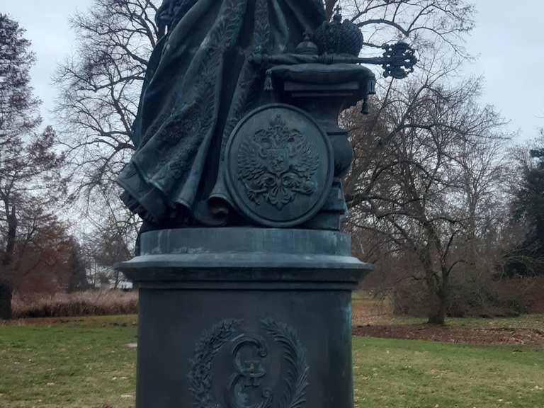 Statue of Catherine the Great (Catherine II) – Hikes & How to Get There ...