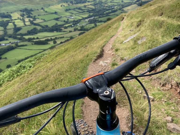 Talgarth, Grwyne Fawr and Y Grib loop — The Brecon Beacons National ...