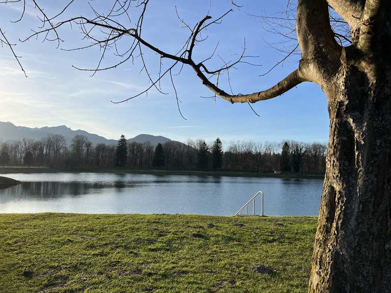 Tolles Bergpanorama am See: Wanderungen und Rundwege | komoot