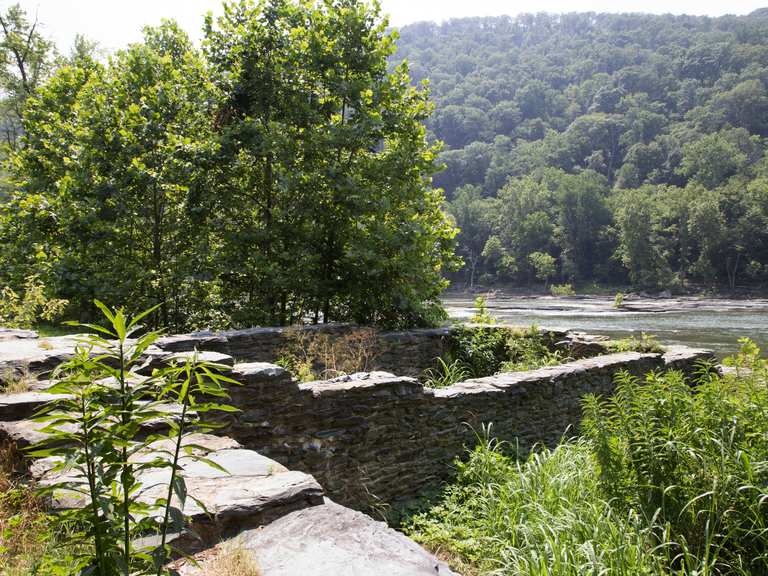 Virginius Island cotton/flour mill ruins: Wanderungen und Rundwege | komoot