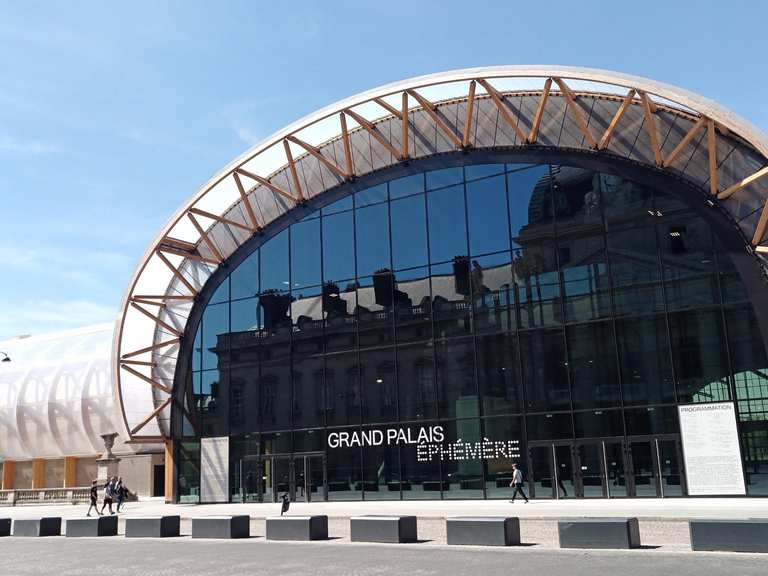 Arena Champ de Mars (Grand Palais Éphémère) - Cycle Routes and Map | Komoot