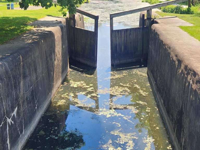 St Helena Heritage Park via Ohio & Erie Canal Towpath Trail — Canal ...