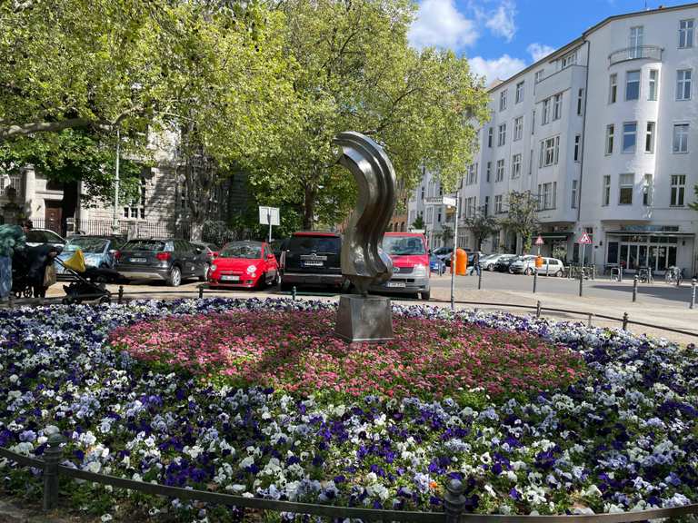 Woge mit Kugel Sculpture – Cycling Routes & How to Get There | Komoot
