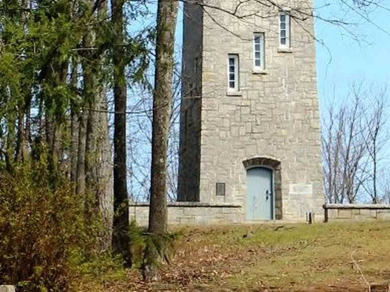 Chenocetah Lookout Tower via Lake Russell Road — Chattahoochee-Oconee ...