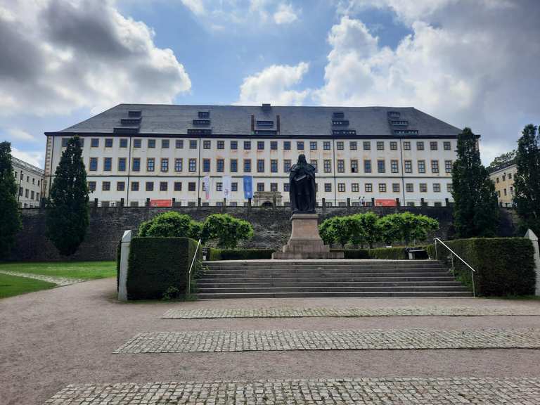 Friedenstein Castle in the most glorious "winter weather" 😅 - Cycle ...