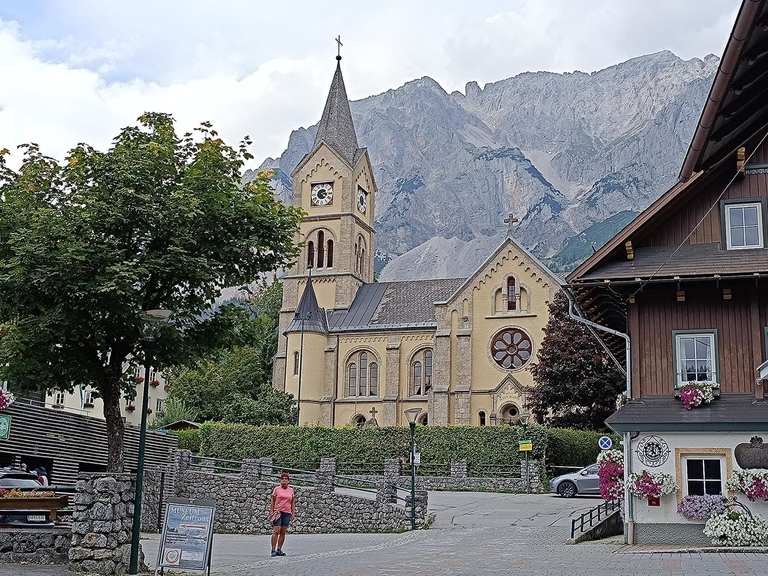 Dachstein Südwandhütte – Ramsau Dachstein Runde von Ramsau am Dachstein ...