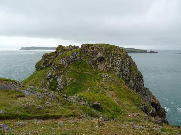 Giltar Point Routes for Walking and Hiking | Komoot