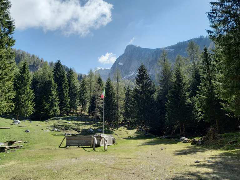 Baita degli Alpini (Ex Baracche Mognol) : percorsi escursionistici e ...
