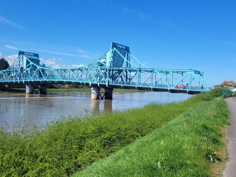 Saltney Ferry Footbridge Road Cycle Routes and Map | Komoot