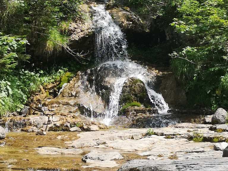 ⭐⭐⭐ Kneipp basin for refreshment Mountain Bike Trails & Tracks | Komoot