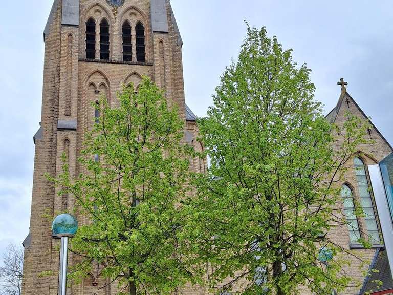 Sint-Pieterskirche - De Panne : Radtouren und Radwege | komoot