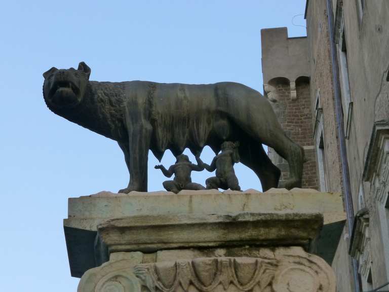 Statua della Lupa Capitolina : percorsi escursionistici e trekking | Komoot