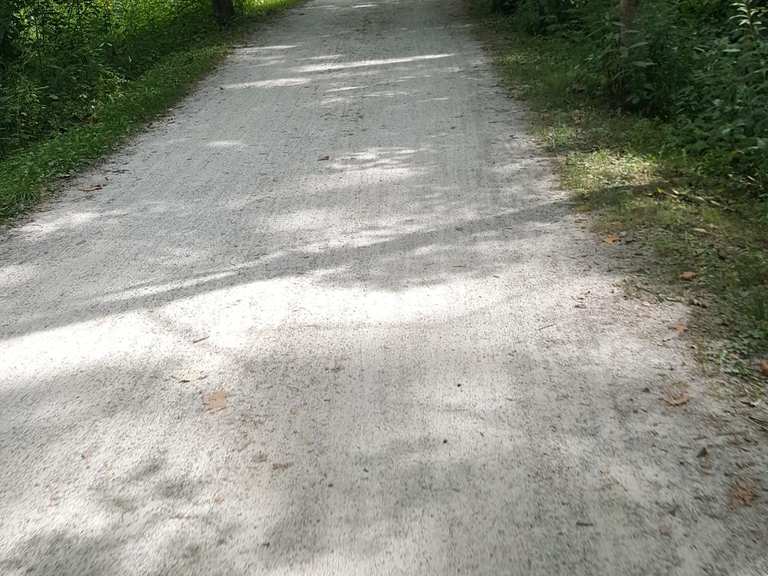 Ohio & Erie Canal Towpath Trail: Botzum Trailhead al ponte del fiume ...