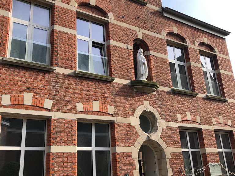 Facade Statue of Our Lady Routes for Walking and Hiking | Komoot