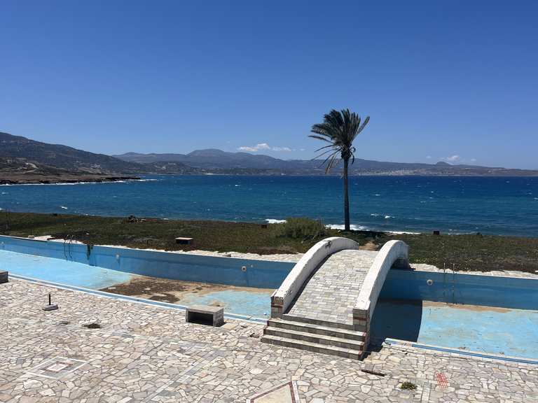 Dionysos Village Verlaten Resort wandelroutes en hikes | Komoot