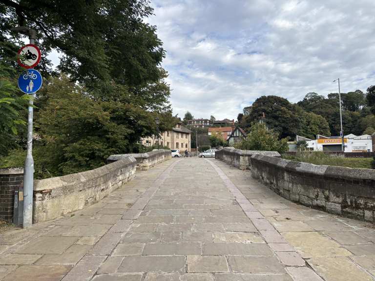 Bishop Bridge Road Cycle Routes and Map | Komoot