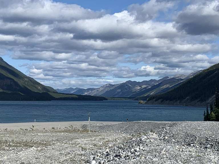 Stone's Sheep Trail – Muncho Lake Provincial Park | hike | Komoot