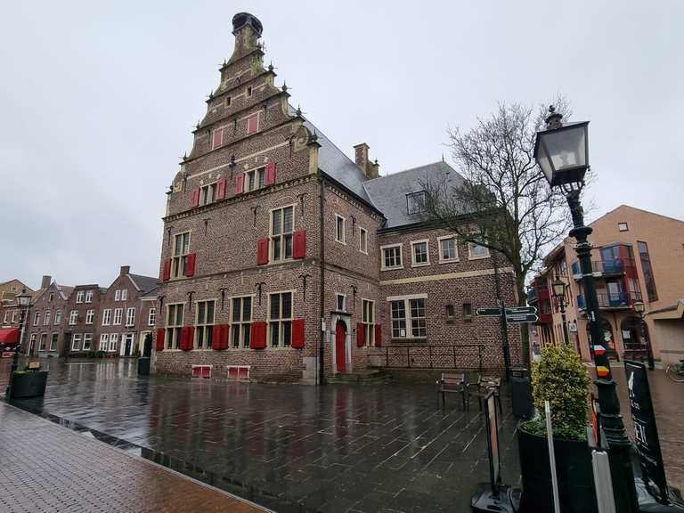Stadhuis van Gennep: Wanderungen und Rundwege | komoot