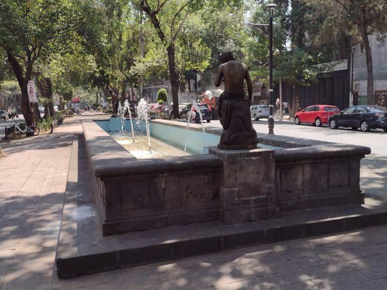 Jardín Pushkin y avenida Álvaro Obregón | ハイキング | komoot