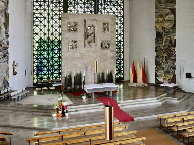 St. Ulrich - modern und historisch bedeutsam : Radtouren und Radwege ...