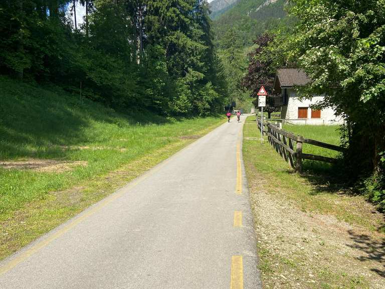 Boucle Piste cyclable du Val di Sole – Pont sur la rivière Noce au ...