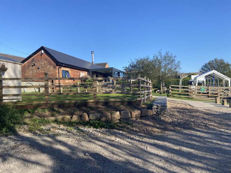 The Hermitage – Hopwell Hall Farm Alpakas Runde von Dale Abbey ...