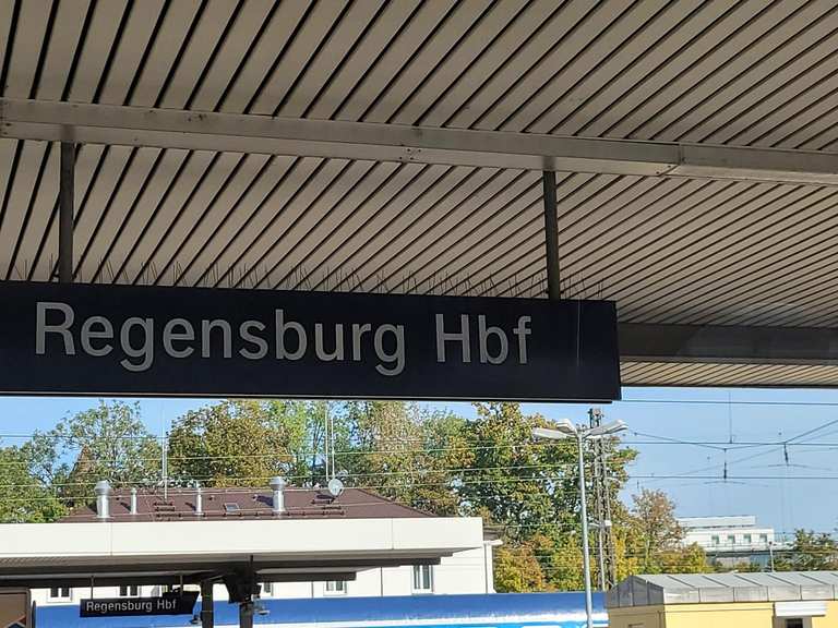 Hauptbahnhof Regensburg: Wanderungen und Rundwege | komoot