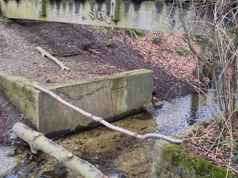 Makeshift Bridge Routes For Walking And Hiking Komoot
