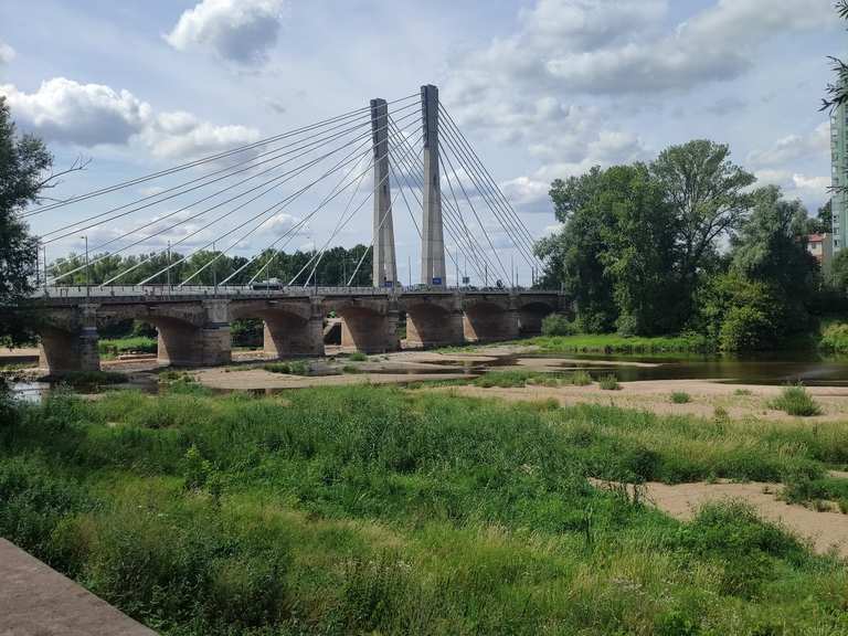 Bogenbrücke über die Alten Elbe : Radtouren und Radwege | komoot