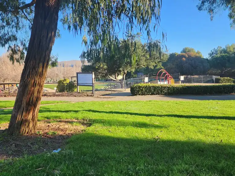 Lake Herman Trail loop — Benicia | Laufrunde | Komoot