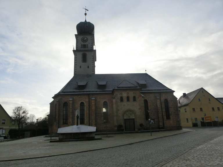 St. Mater Dolorosa: Wanderungen und Rundwege | komoot