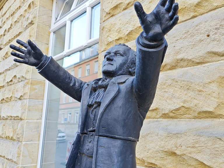 Richard Wagner Statue – Walk of Wagner Routes for Walking and Hiking ...