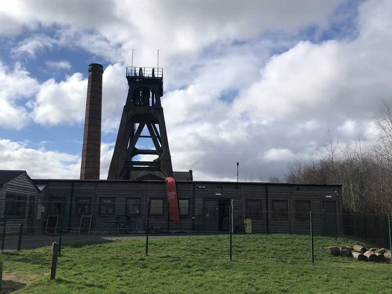 Pleasley pit cafe: Wanderungen und Rundwege | komoot