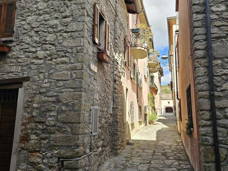 Varzi - Centro Storico - Itinéraires vélo et carte | Komoot