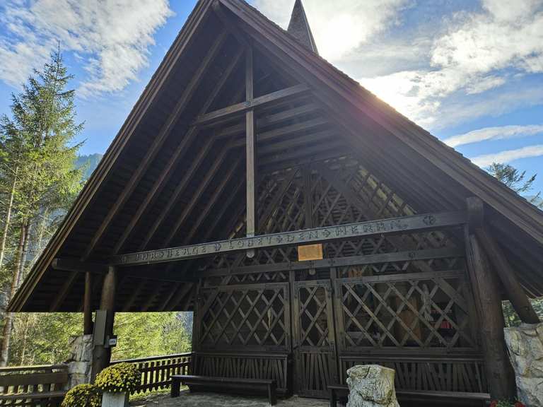 Kaplica Nawiedzenia Najświętszej Maryi Panny (Plattenbödeli) – trasy ...