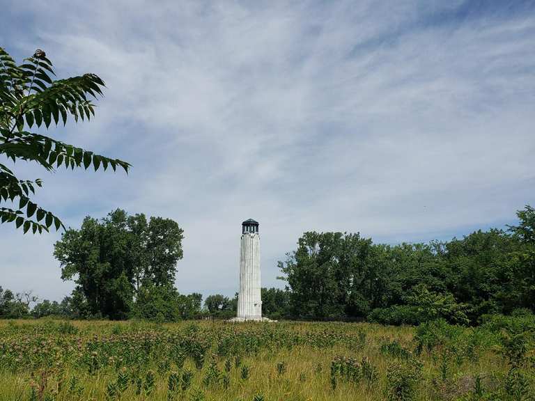 William Livingstone Memorial Lighthouse via Driker Trail & Blue Heron ...