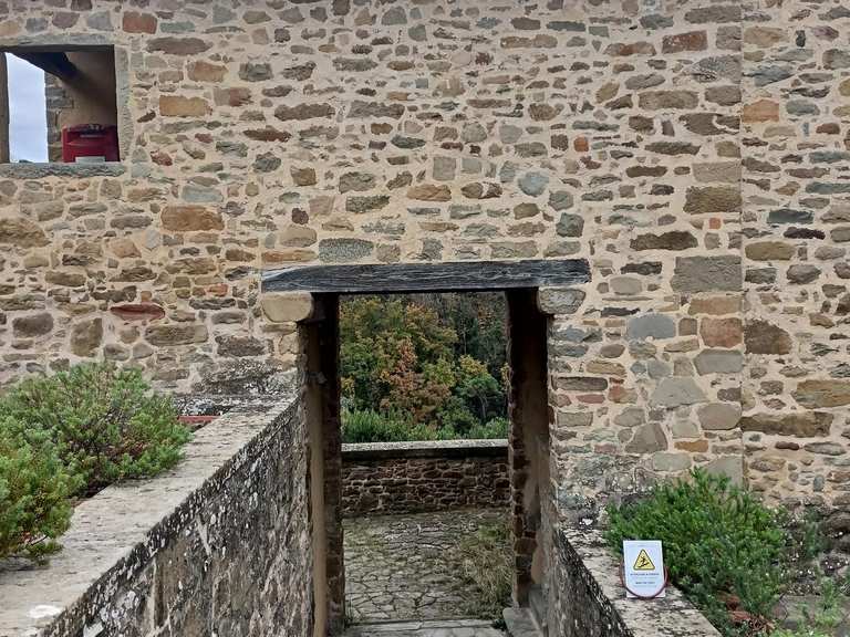 Leonardo da Vinci's Birthplace (Anchiano) Routes for Walking and Hiking ...