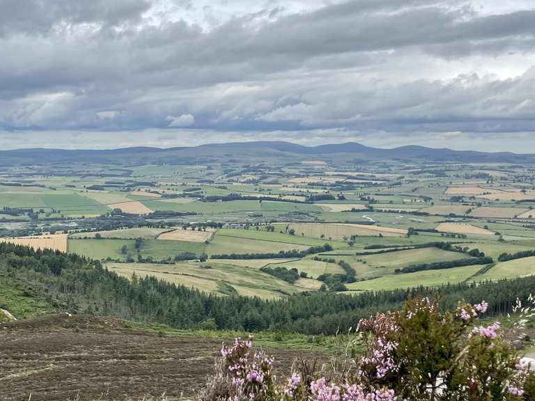 Lordenshaws & Simonside loop — Northumberland National Park | hike | Komoot