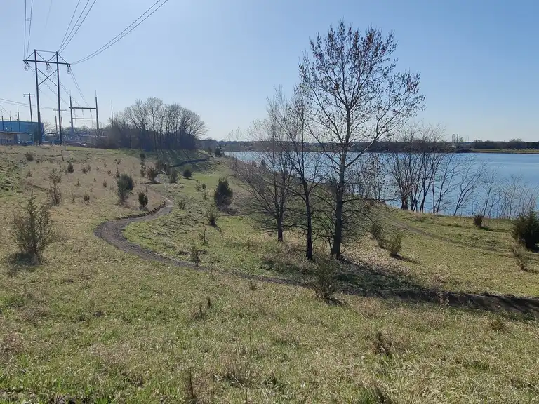 Quarry Lake via Minnesota Valley State Trail — Shakopee Memorial Park | hike | Komoot