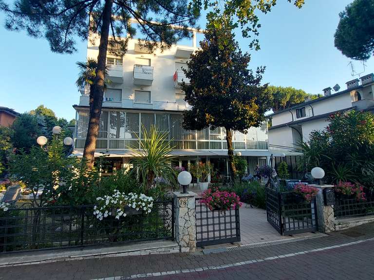 Verde Luna Hotel *** e.s: Wanderungen und Rundwege | komoot