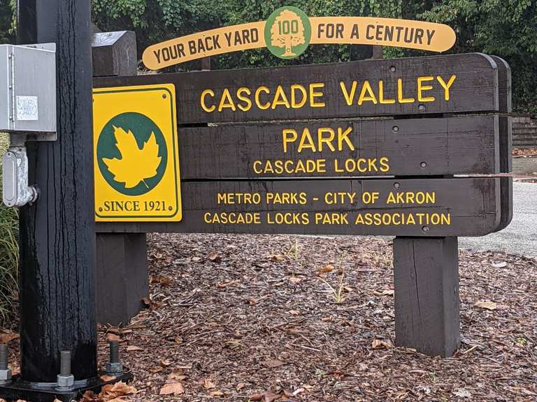 Ohio & Erie Canal Towpath Trail desde Big Bend Trailhead hasta Cascade ...