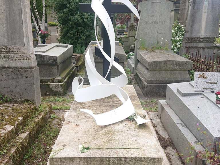 Grab von Michel Legrand – Wanderungen & Anfahrt | Komoot