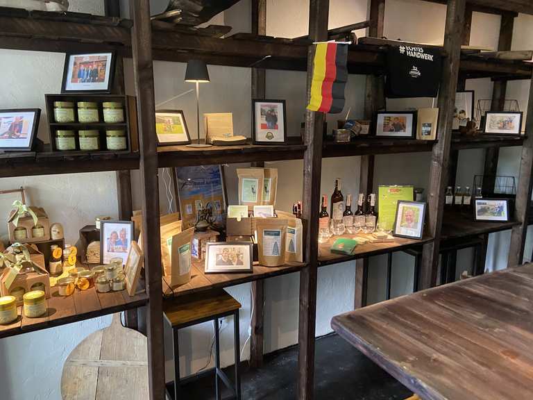 Café FährPadHof : Radtouren und Radwege | komoot