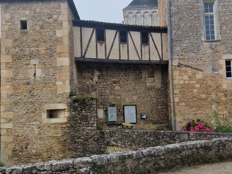 Point de vue sur l'abbaye - Itinéraires de rando et marche | Komoot