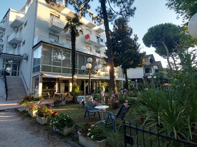 Verde Luna Hotel *** e.s: Wanderungen und Rundwege | komoot