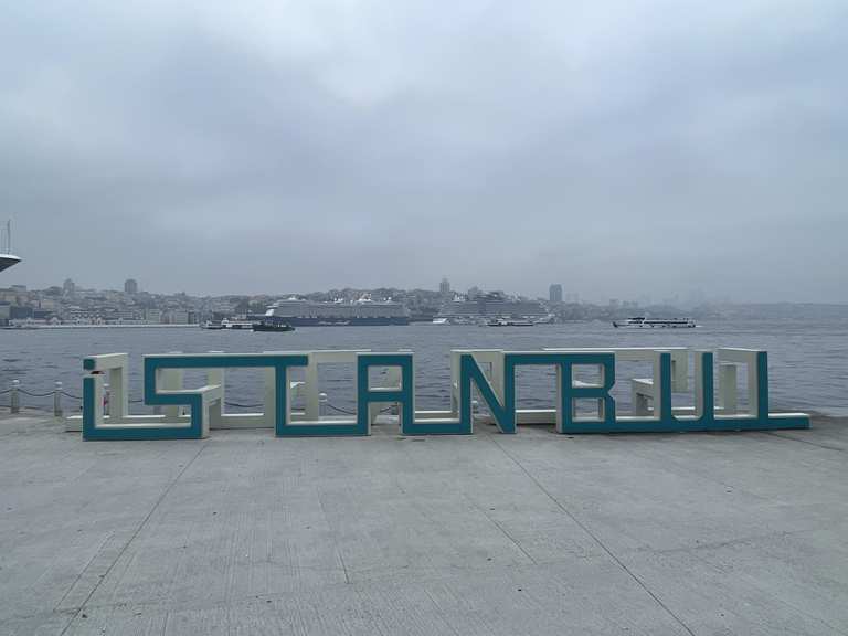 Istanbul sign: Wanderungen und Rundwege | komoot