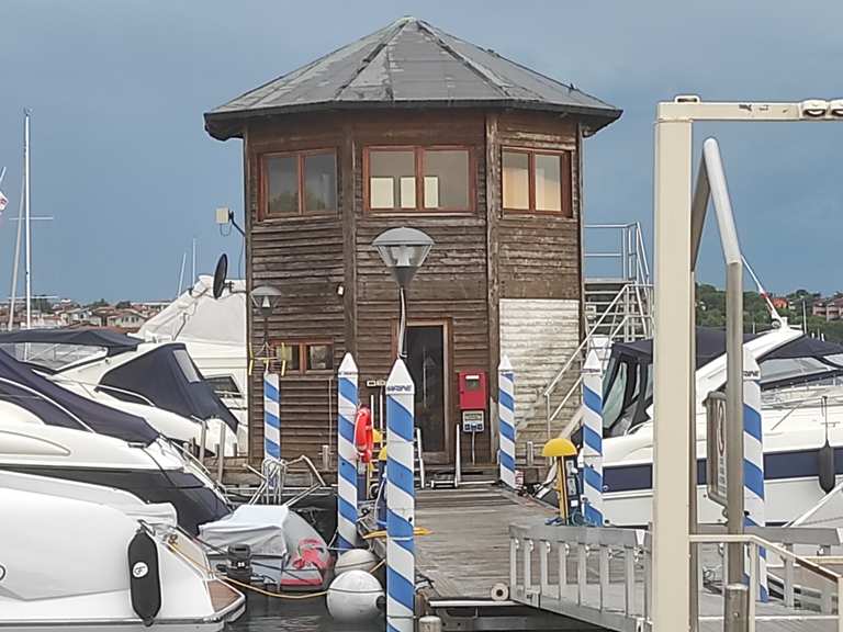 Marina di Sirmione – Vecchio Pontile Runde von Ponti sul Mincio ...