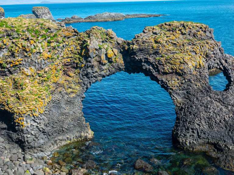 Gatklettur (Hellnar Arch) – Hikes & How to Get There | Komoot