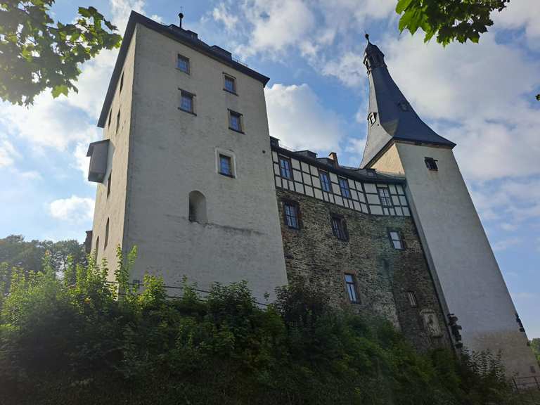 Castle View Routes for Walking and Hiking | Komoot