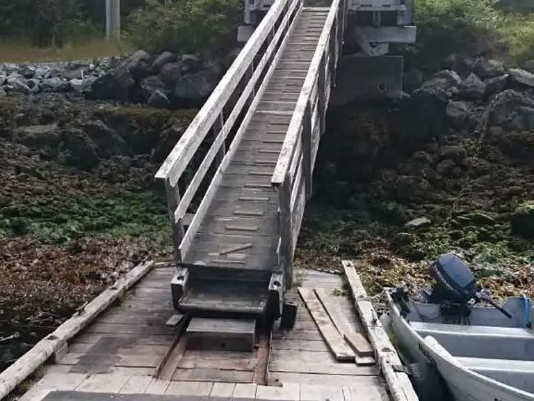 Anleger und Parkplatz: Wanderungen und Rundwege | komoot